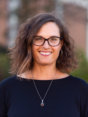 Abigail Moore's Instagram, Twitter & Facebook on IDCrawl